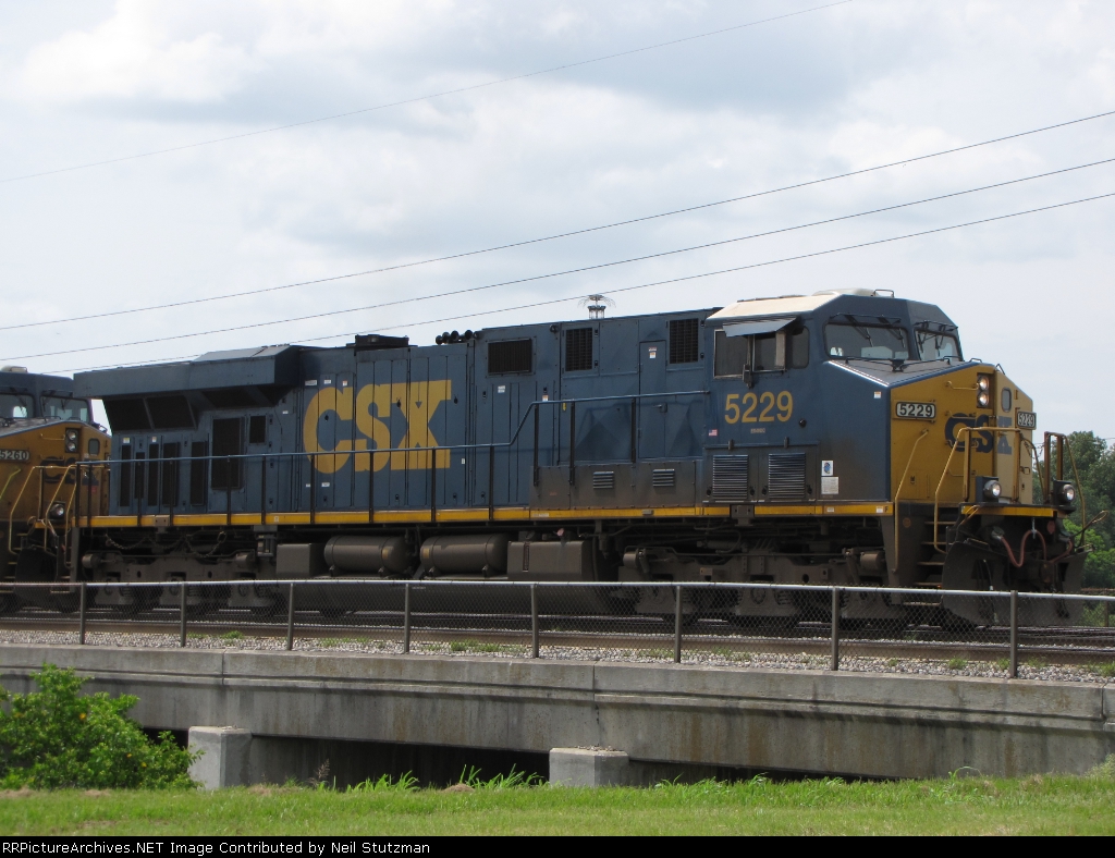 CSX 5229